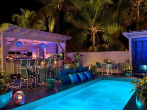 LIQUID Poolside Bar | Ocean Key Resort & Spa